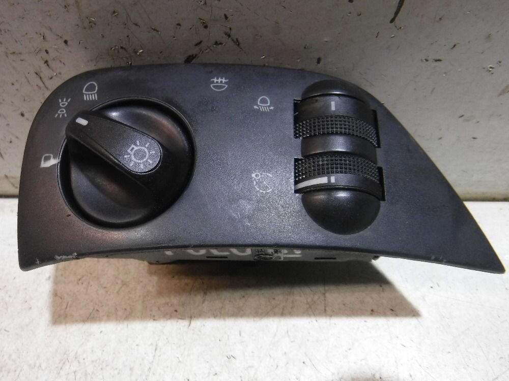 Переключатель света фар VW Polo III