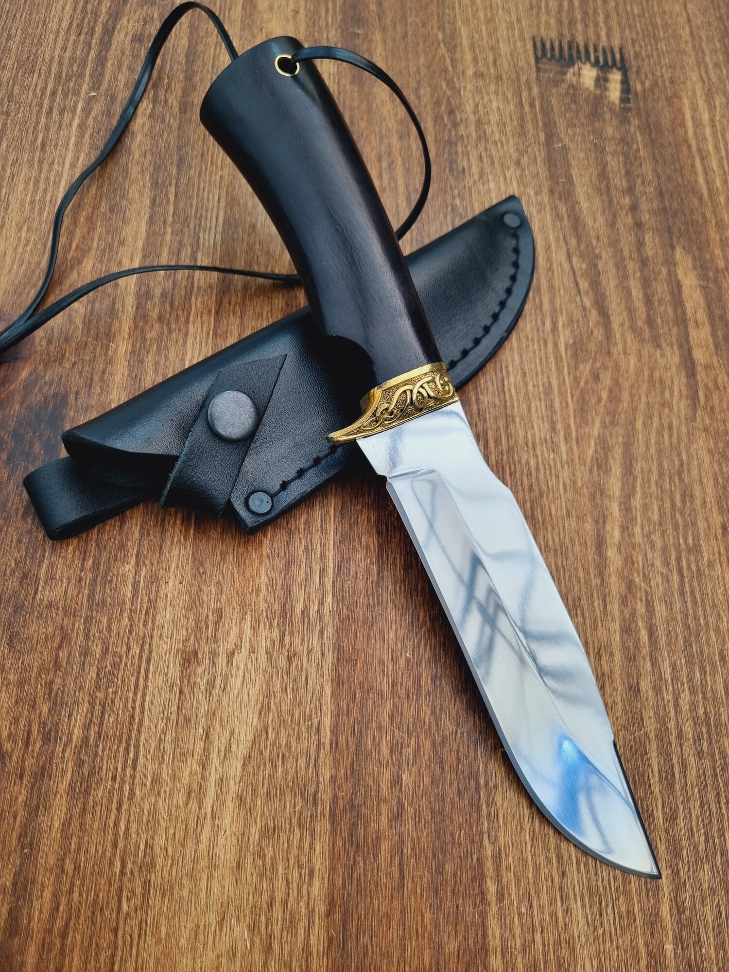 Нож туристический "Шаман", нержавеющая сталь 65Х13, рукоять черное дерево граб