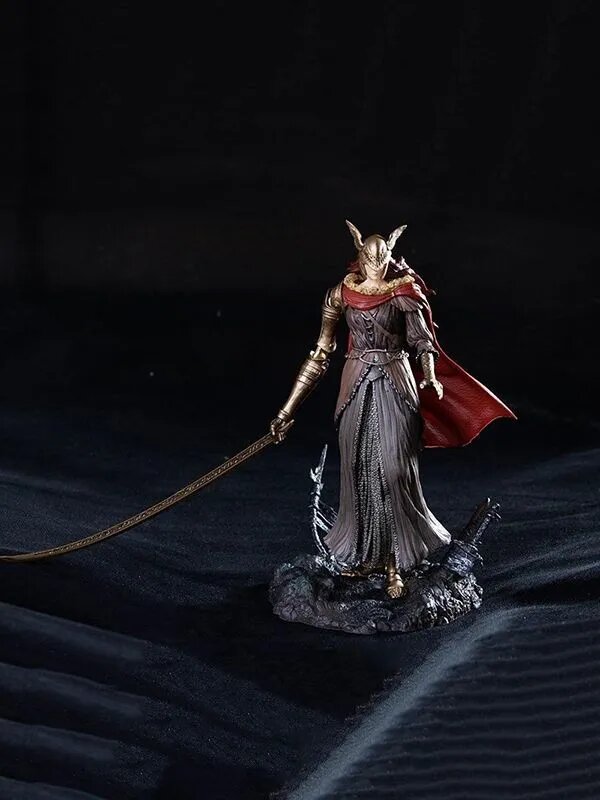 Фигурка Элден Ринг Маления / Elden Ring Malenia, Blade of Miquella (24см)