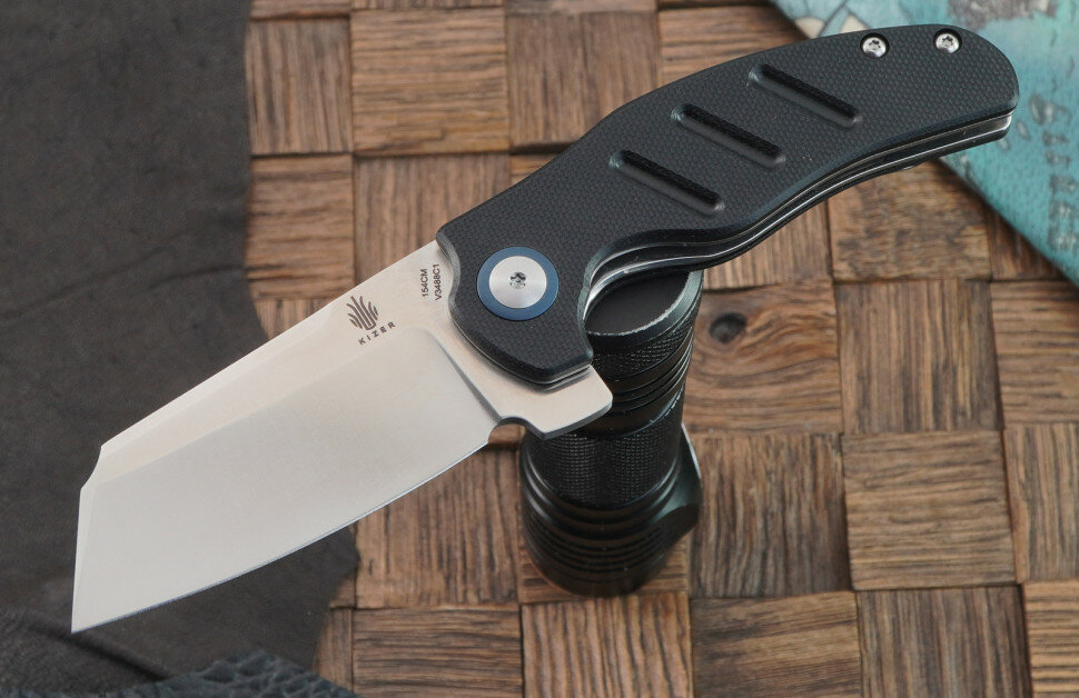 Складной нож Kizer Knives C01C сталь 154CM, черная G-10