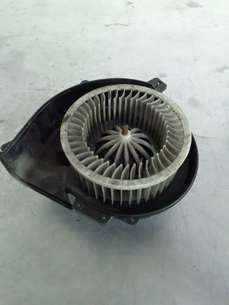 Моторчик печки Skoda Fabia 2 2008 6Q1819015