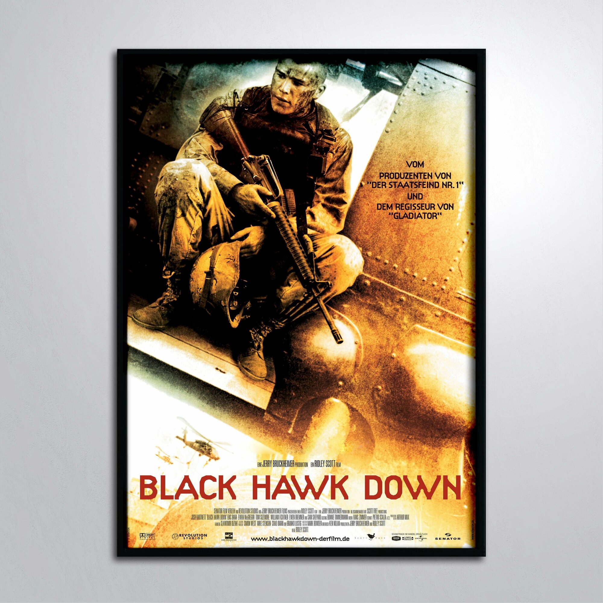 Постер в раме/Ридли Скотт Чёрный ястреб Вертолет Black Hawk Down
