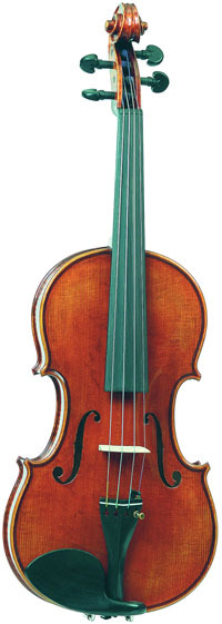 Violin Gliga Gama P-V018-O - Профессиональная скрипка ремесленного изготовления. Цельная нижняя дека из сильно волнистого клена. Аксессуары черного дерева.