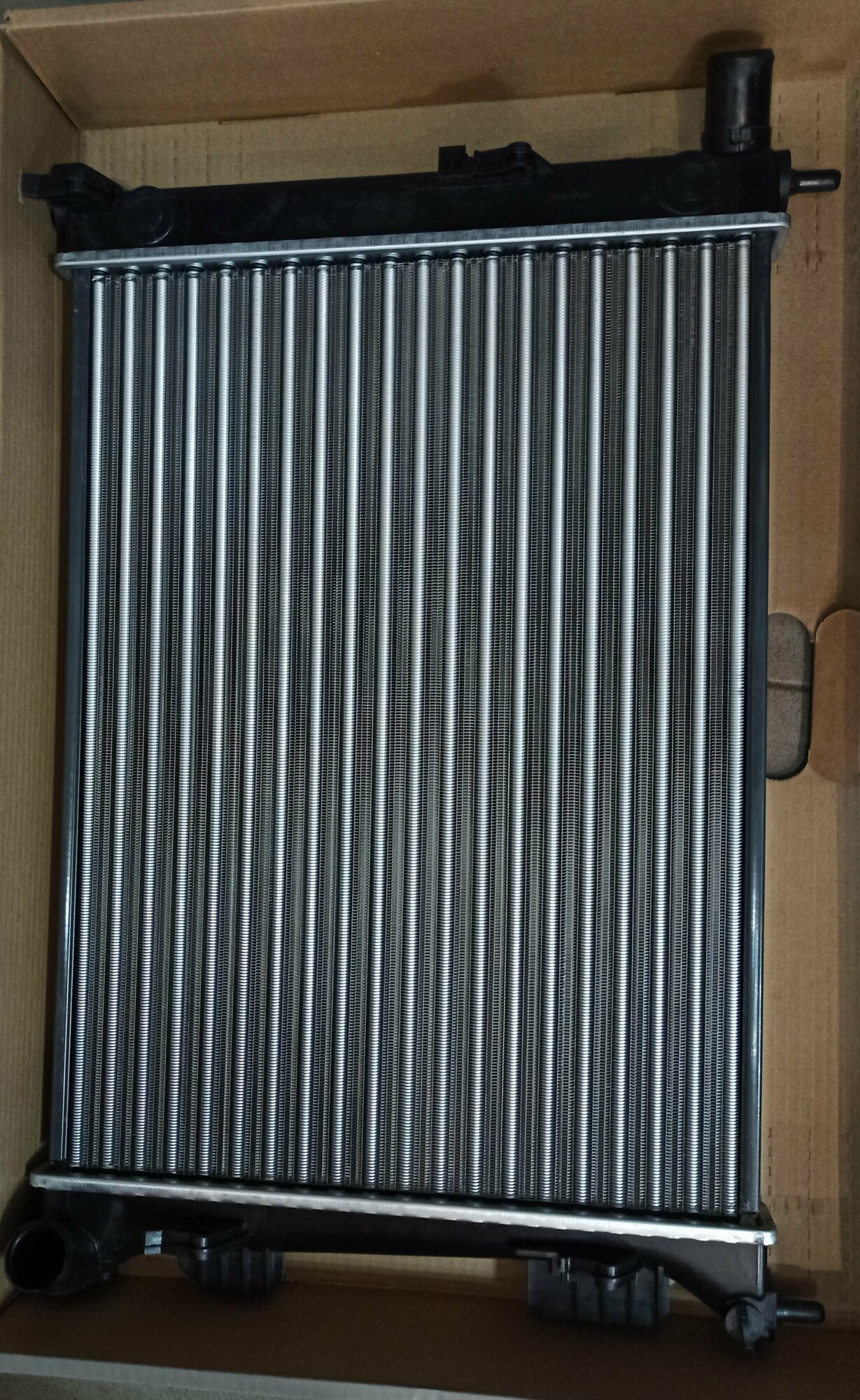 Pадиатор kia rio 3.