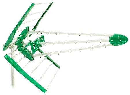 Цифровая эфирная антенна IKUSI HDTF-C60V