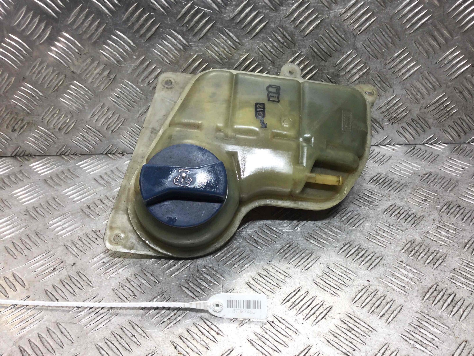 Б/У Бачок расширительный Audi A4 B5 (1994-1999) 1998 г.