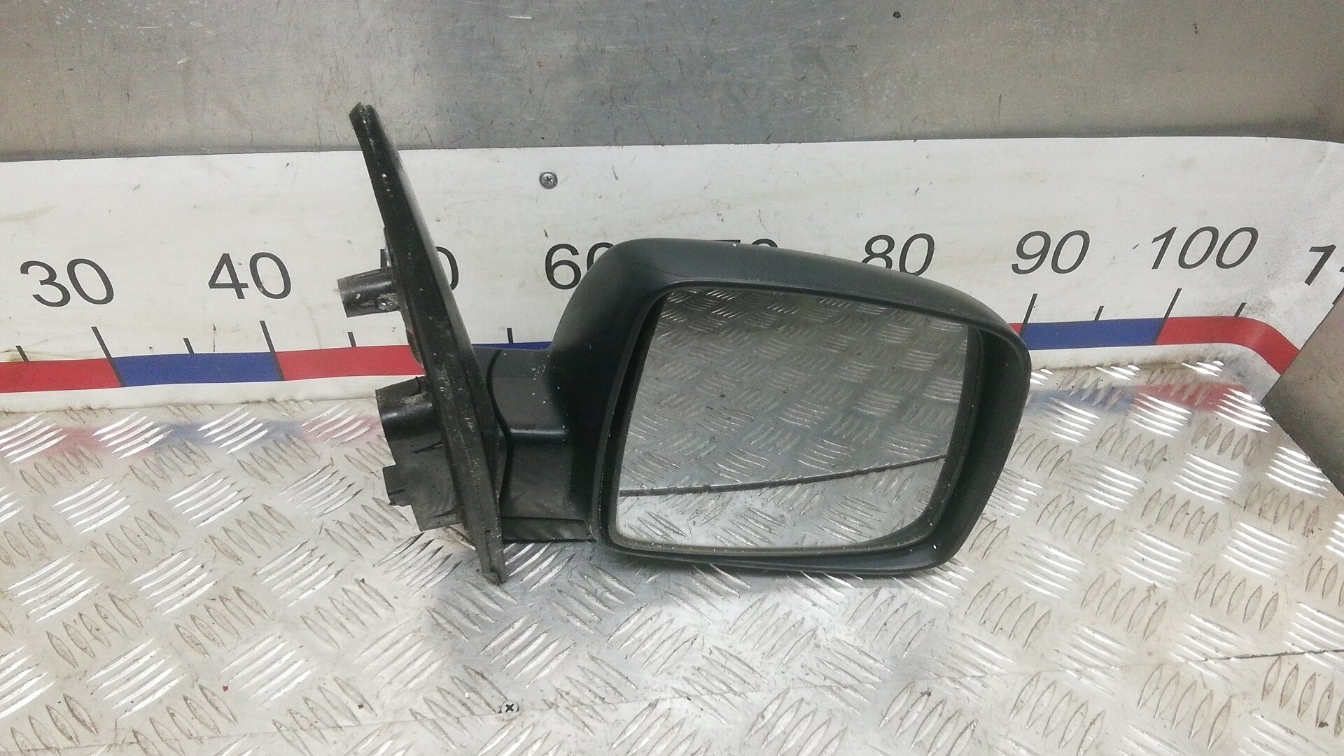 Зеркало наружное правое HYUNDAI H1 (STAREX) 2