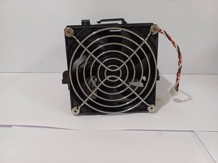 Кулер HP DC5700 MT 410147-001 3-PIN LGA775