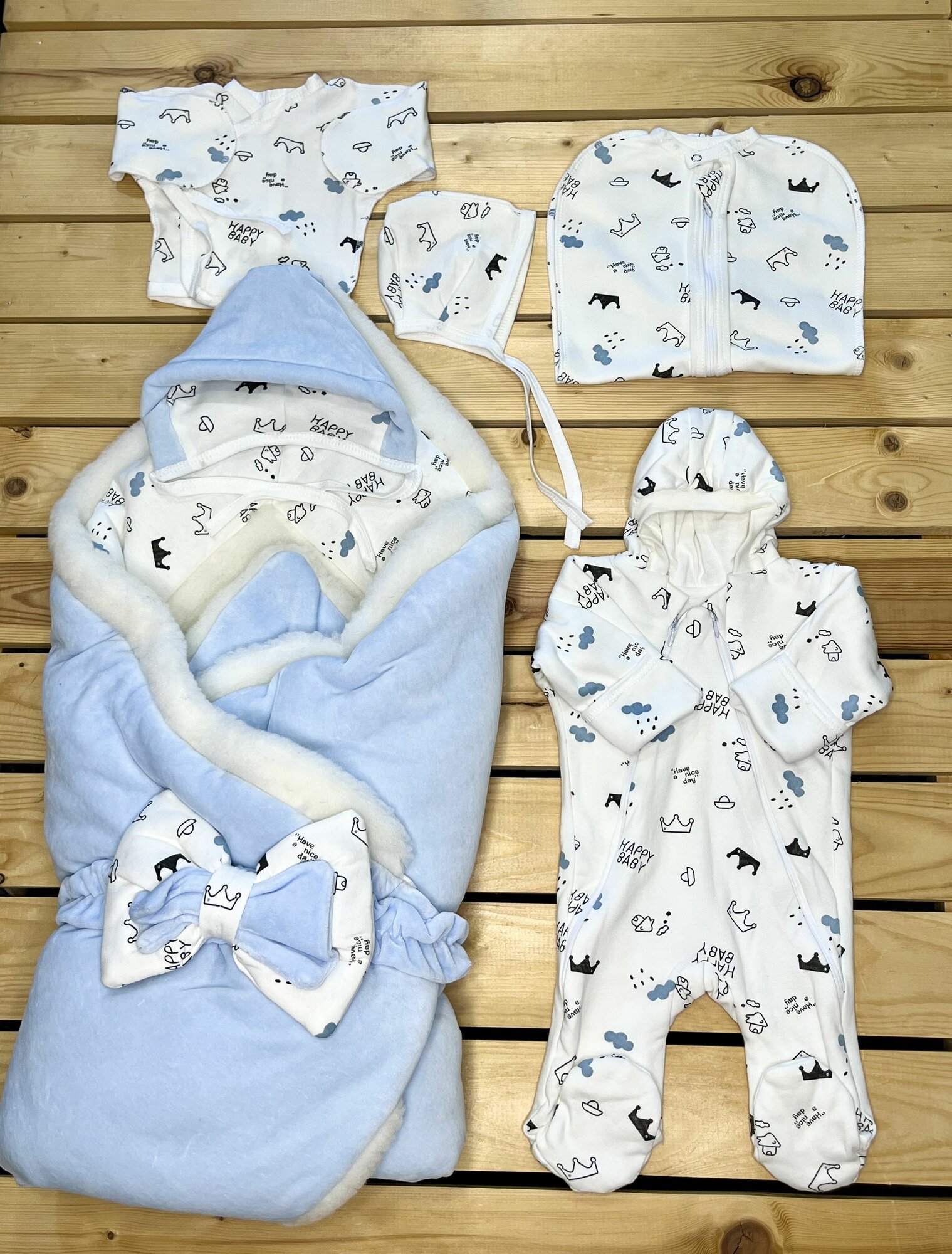 Комплект одежды новорожденные