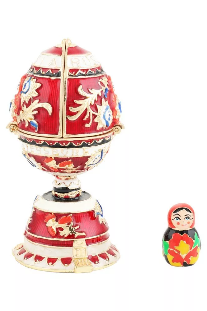 Яйцо-шкатулка в стиле Фаберже С матрешкой красное, 7см