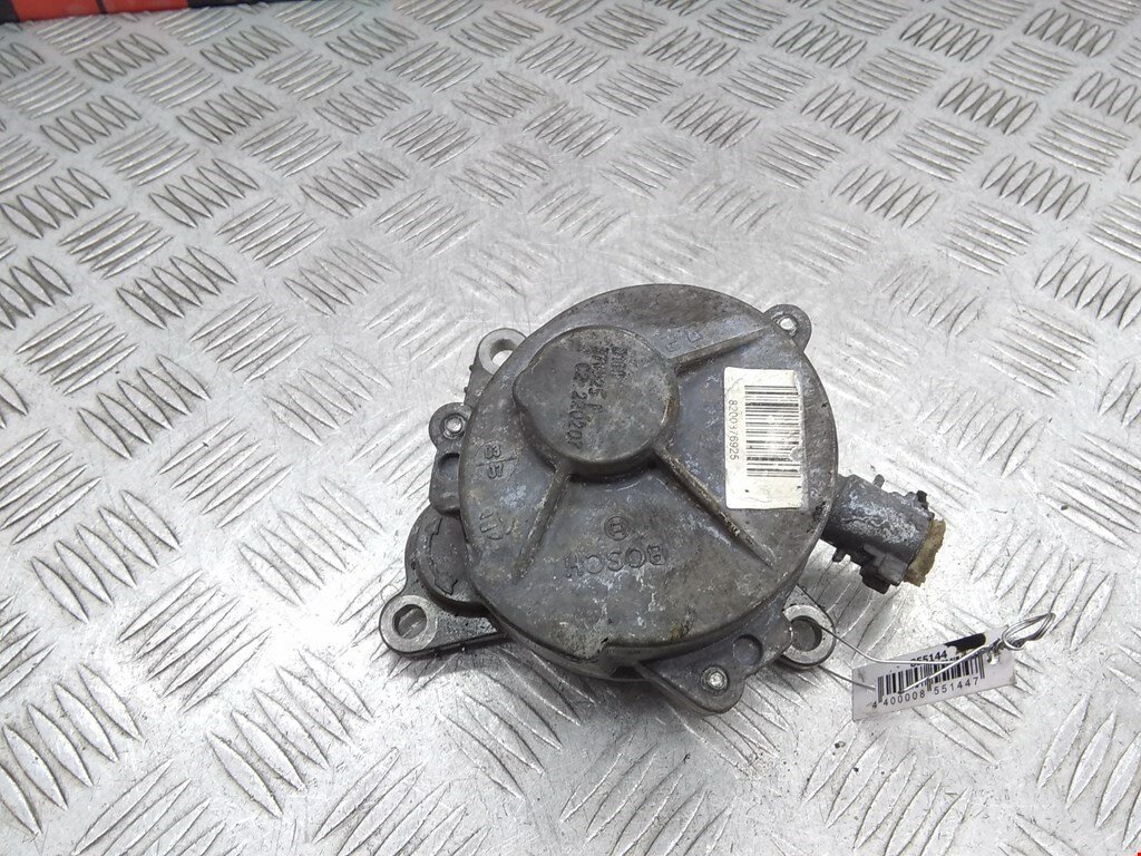 Насос вакуумный Renault Laguna 2 8200376925 арт. 855144