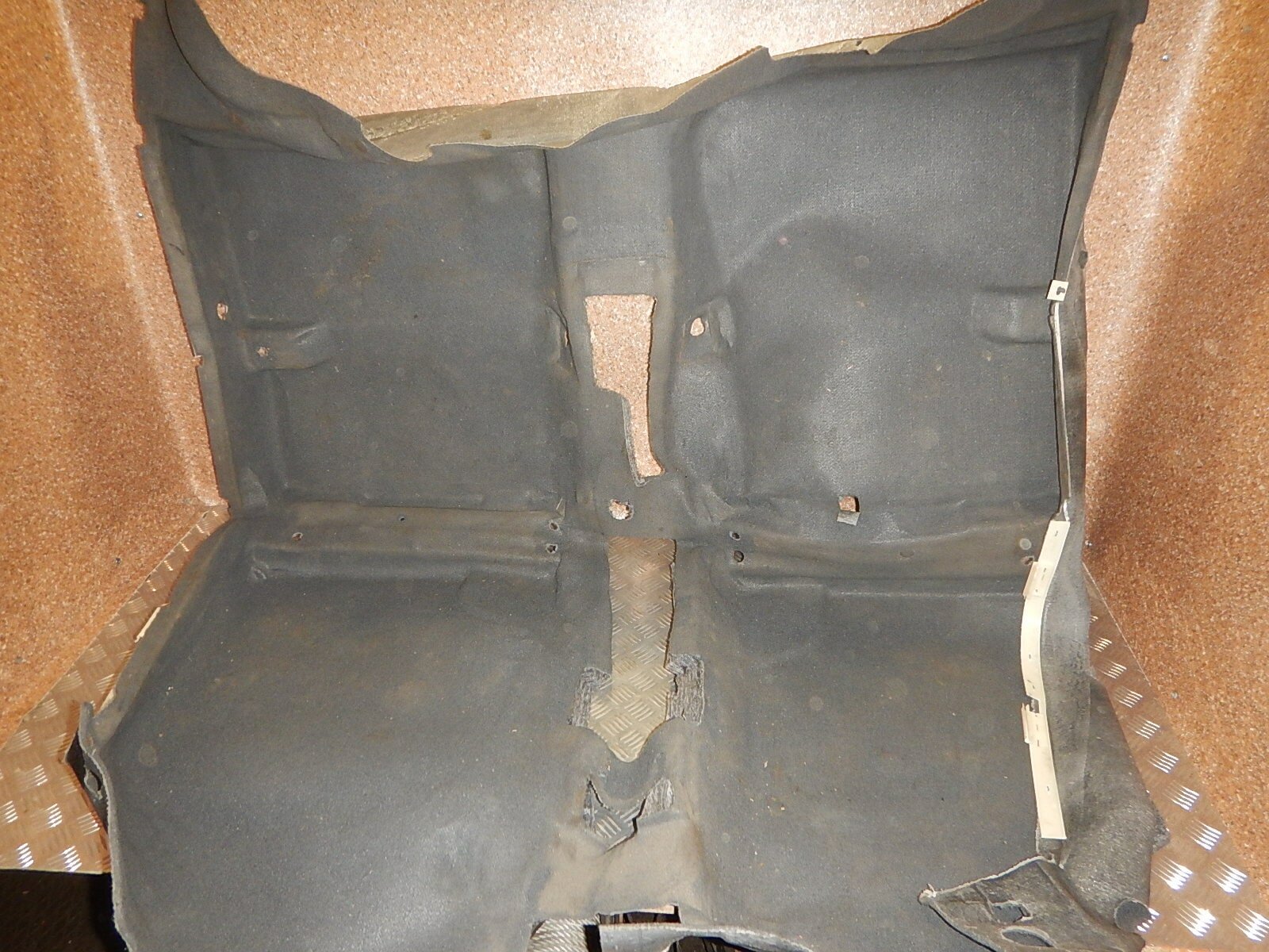 Б/У Пол салона, KIA (Киа)-Спектра KIA SPECTRA (01-) С разбора. целый 224930 Hyundai-KIA арт. 0K2AR68670L96