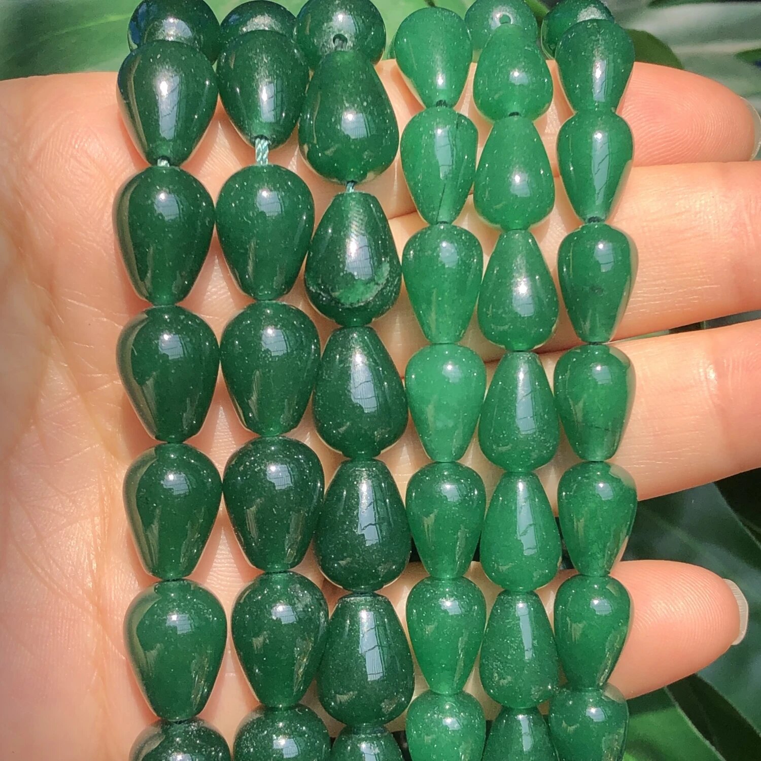 Капли воды, халцедон, нефрит, бусины Annebeads 8x12mm 14-15pcs