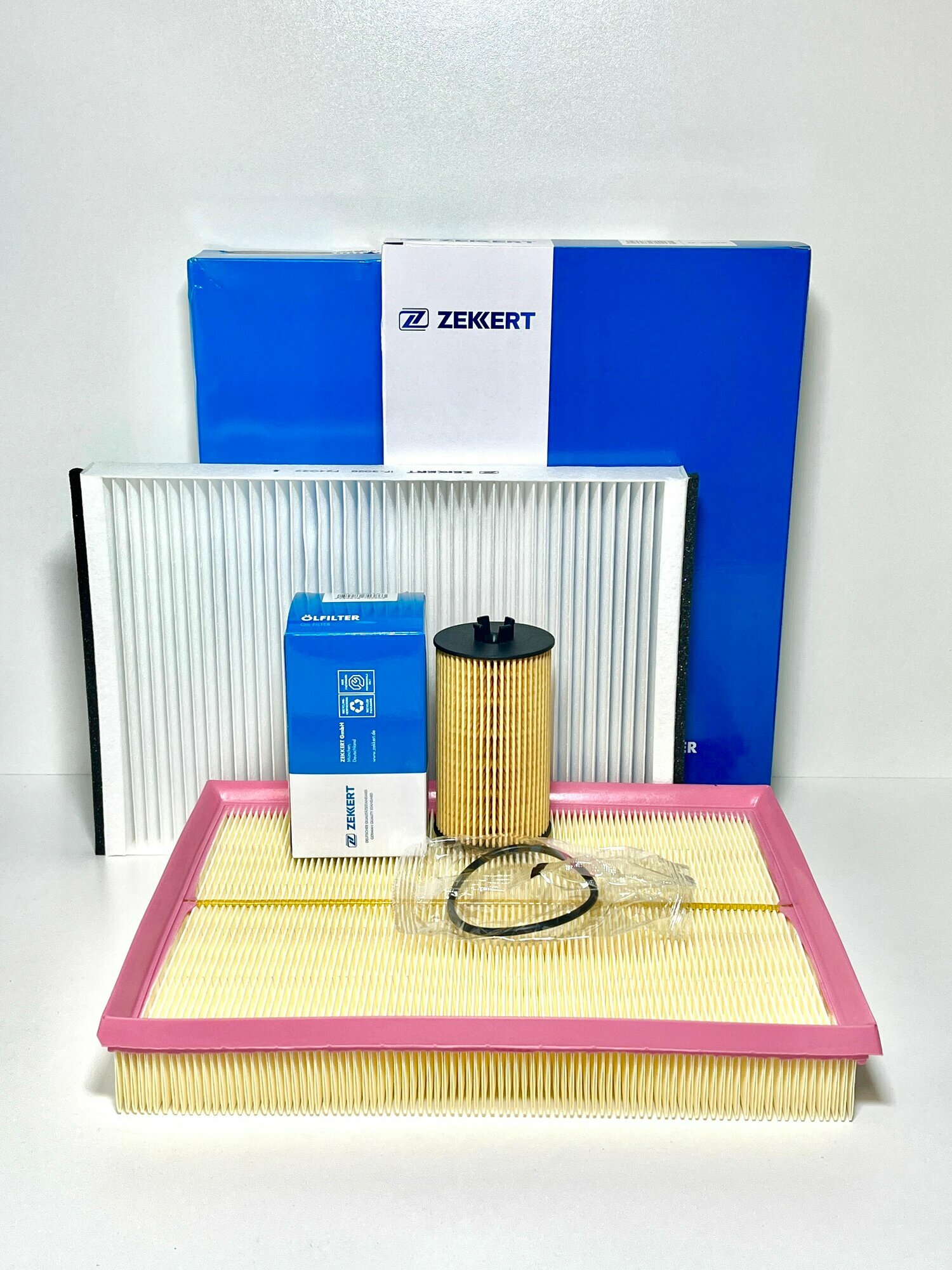 Комплект фильтров Opel Astra H 1.6 1.8 (Опель Астра Z16XER; Z18XER) фильтр воздушный + масляный картридж + салонный ZEKKERT