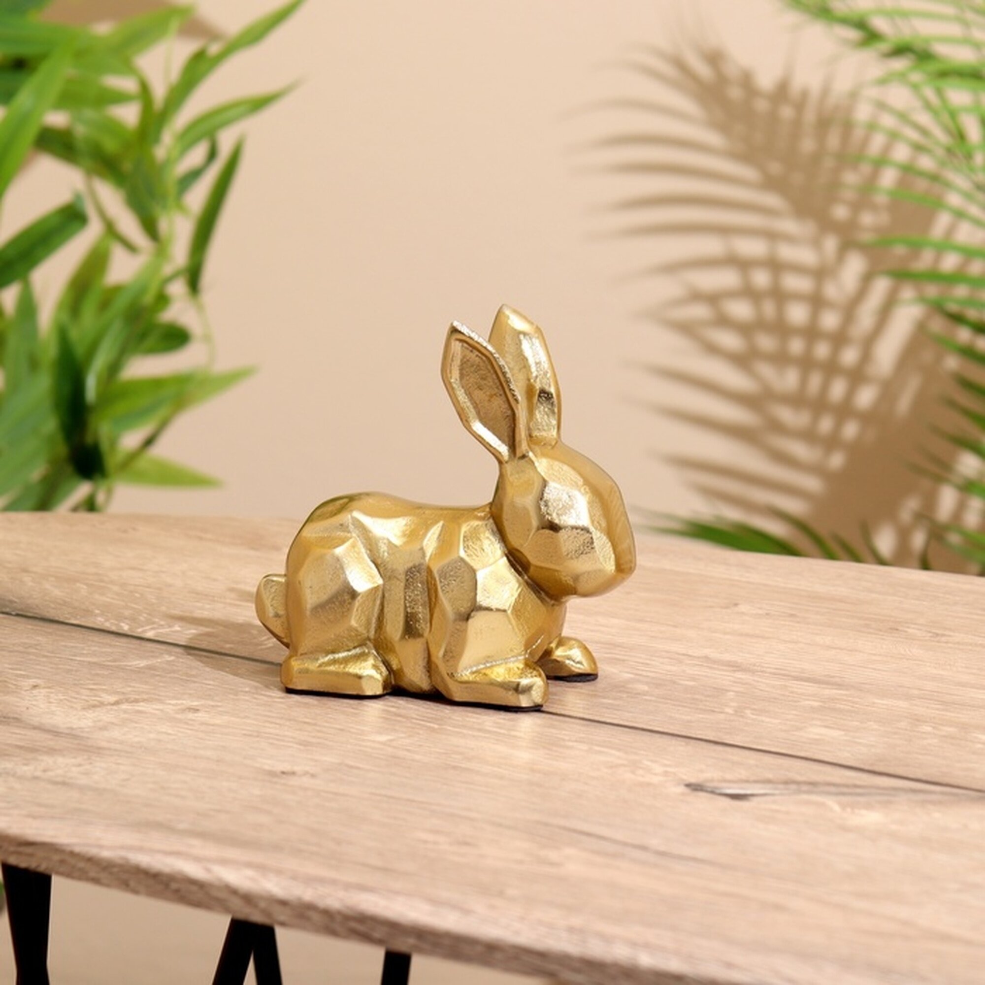 Статуэтка Сима-ленд «Заяц», алюминий, золотистая, 14 x 7 x 13 см