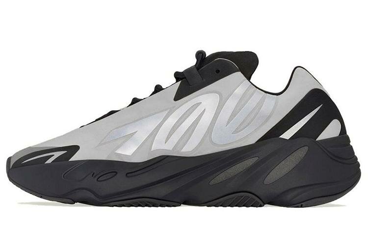 Кроссовки YEEZY BOOST 700 MNVN