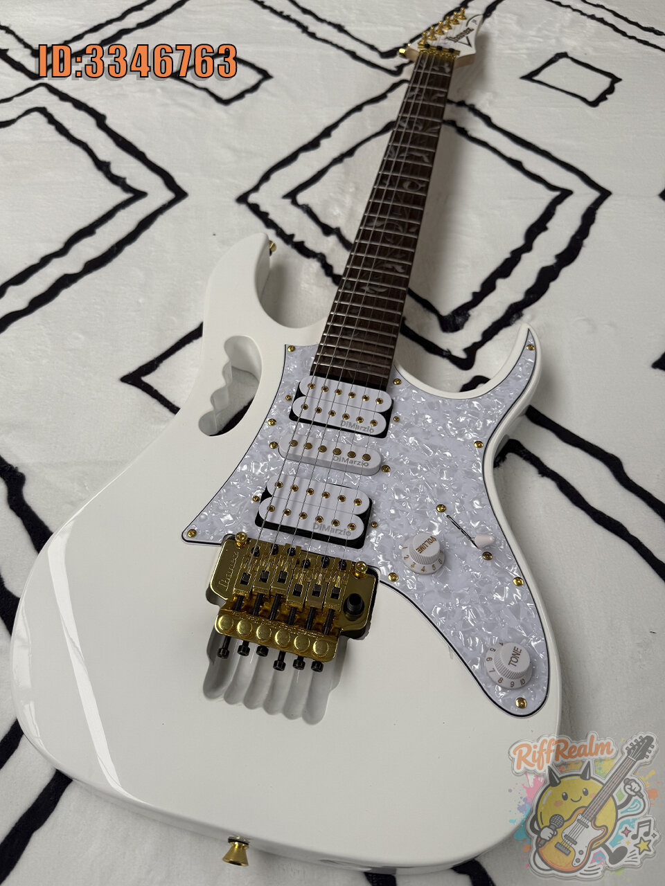 Электрогитара Superstrat Monkey grip White