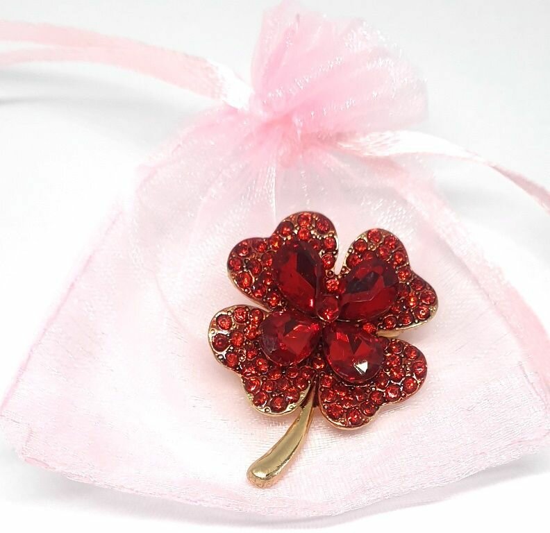 Брошь, хрусталь, стразы