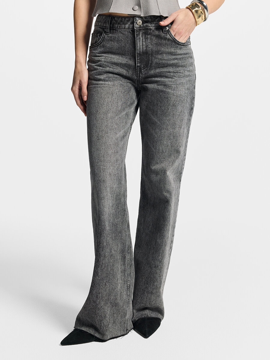 Джинсы клеш 