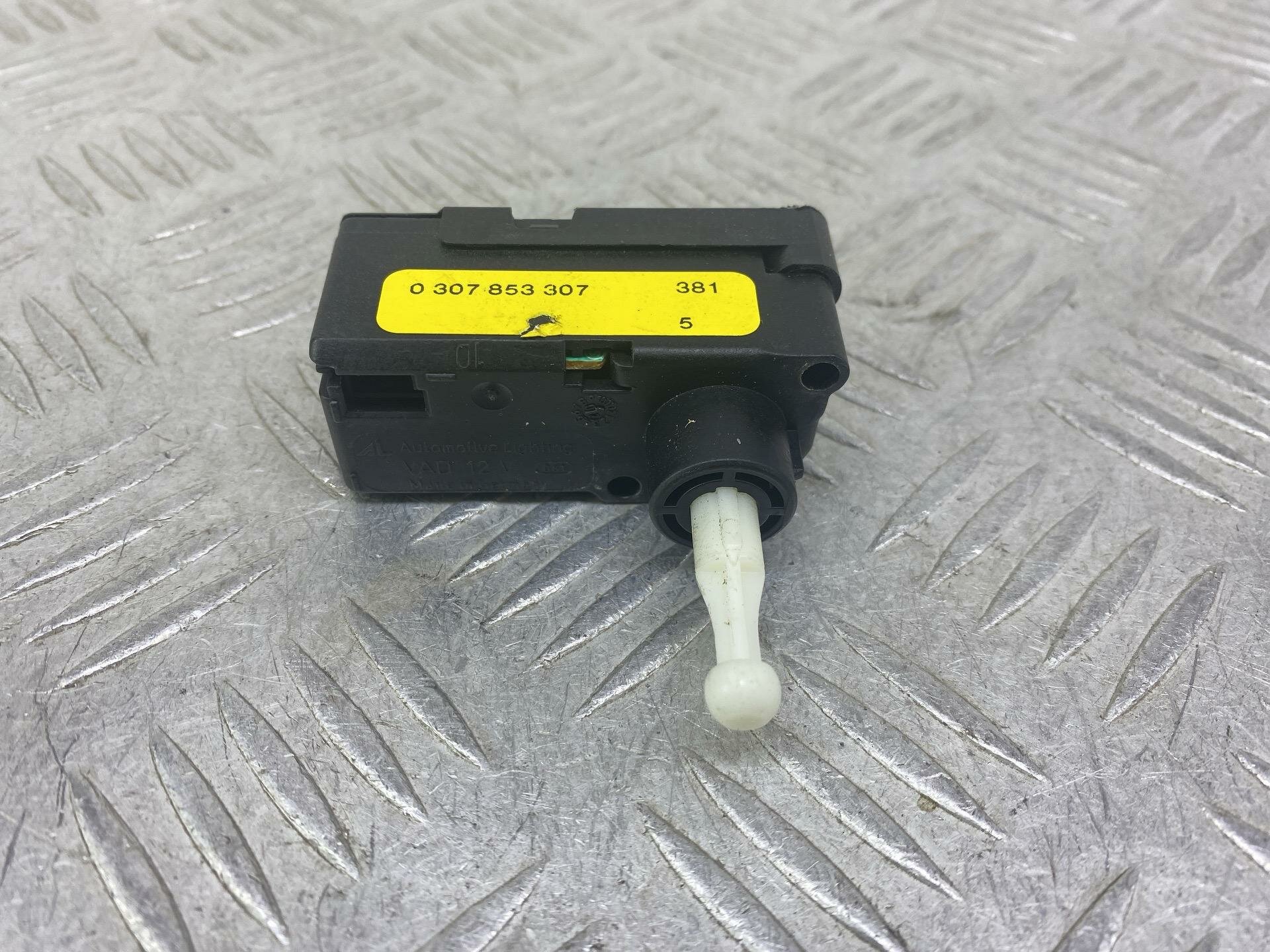 Корректор фар Ford Mondeo 3 GE (2000 - 2003) 0307853307
