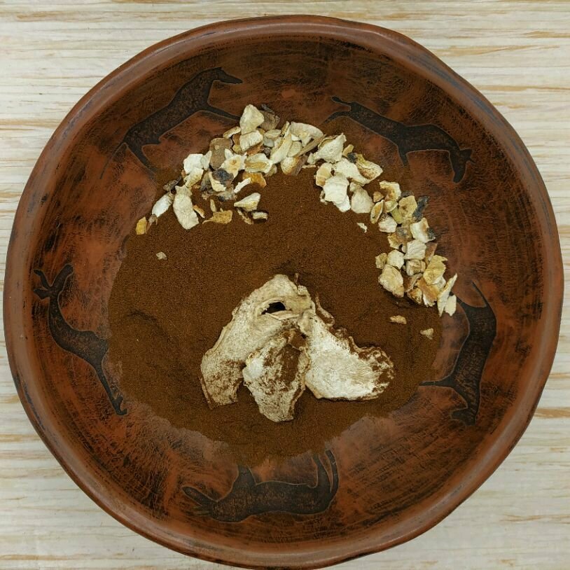 Чаговый чай с имбирём и лимоном, для пищеварения, от простуды, иммунитет, грибной чай, травяной чай, для бани, Алтай 100 гр.