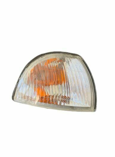 Поворотник в крыло правый Daewoo Nexia N100