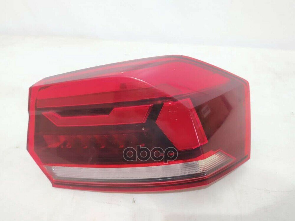 Светодиодный задний фонарь VAG арт. 6N5945096
