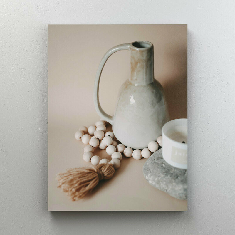 Интерьерная картина на холсте "Натюрморт в скандинавском стиле кувшин и свеча" размер 22x30 см