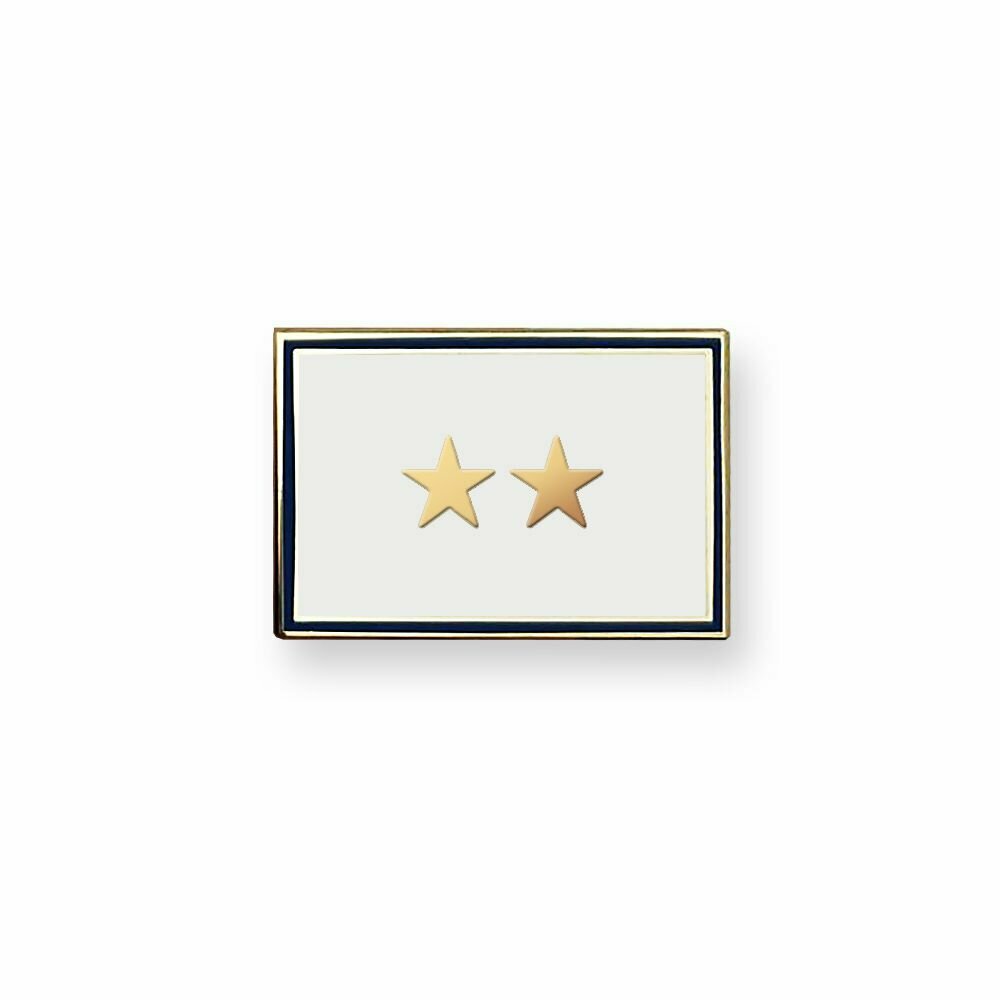 Значок ФК Динамо Москва, в пластиковой коробочке, белый, две звезды