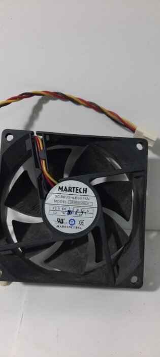 Вентилятор 80x80x25 DC 12V 0.10A Martech DF0802512SELN 3 Pin