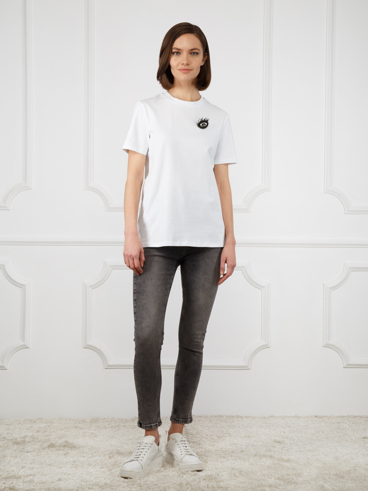 Джинсы зауженные 