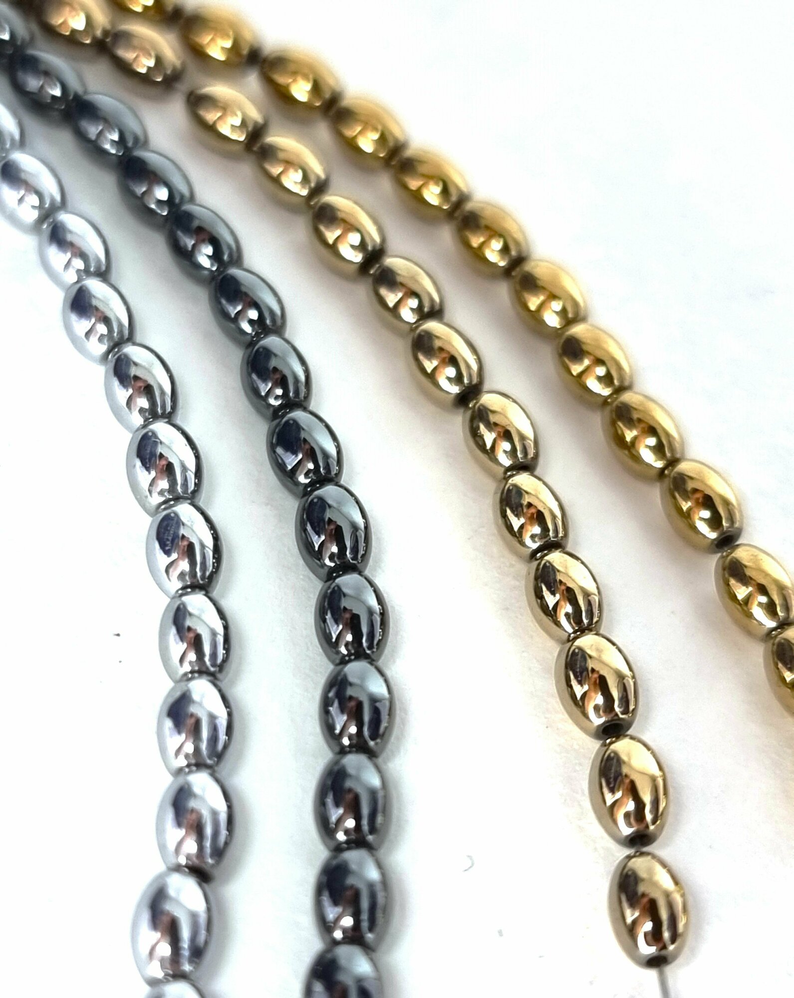 Гематит рис 5х3мм. 4цвета по 16шт.