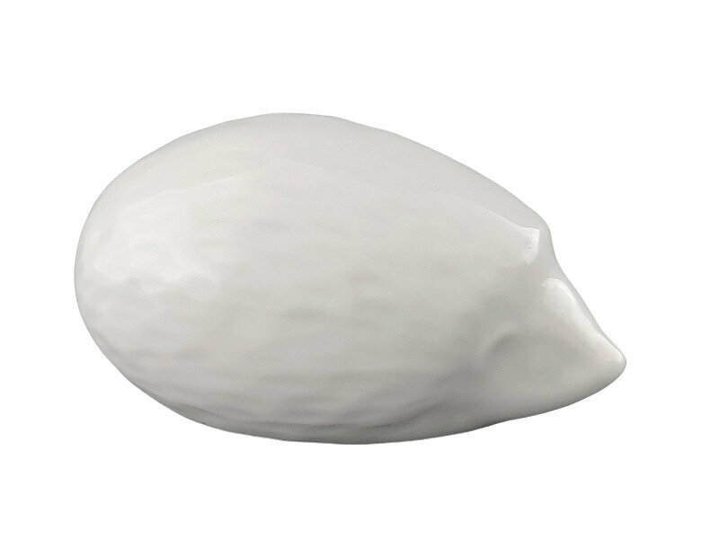 Фарфоровая фигурка Ежик, белый глянец