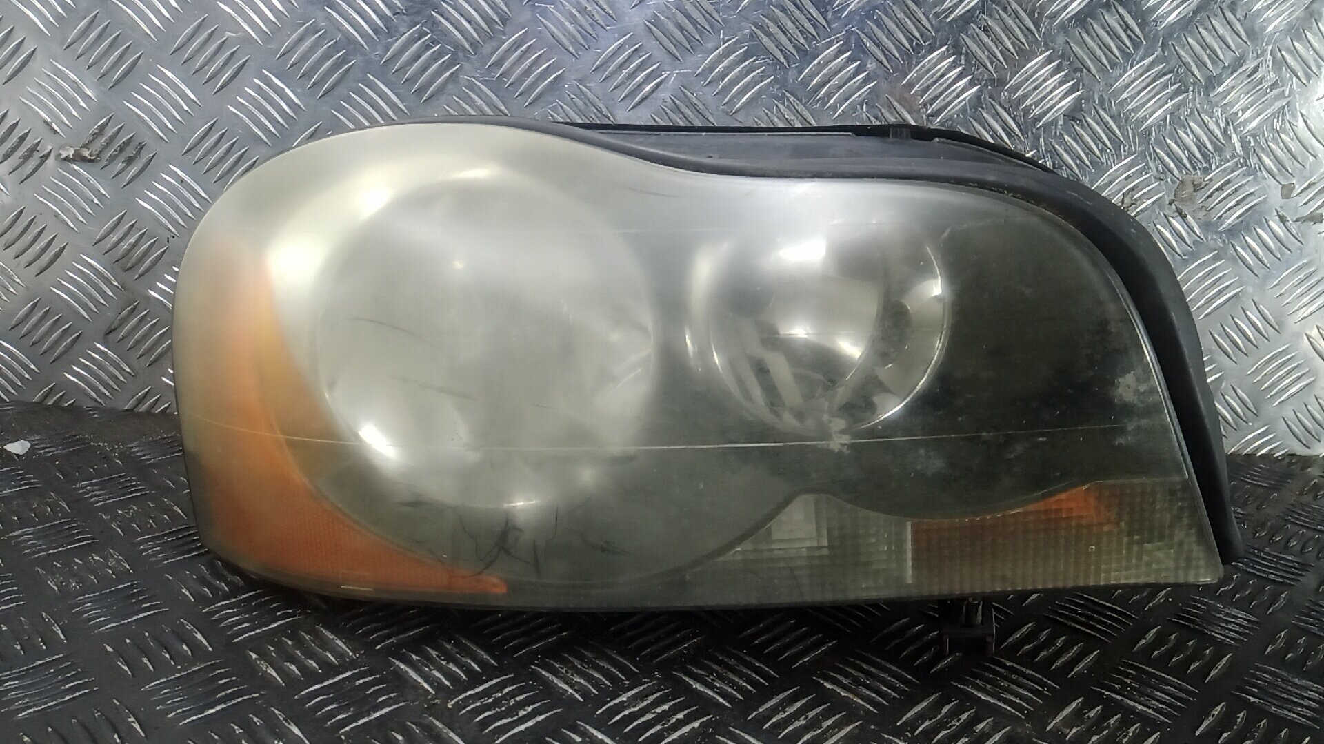 Фара правая VOLVO XC90 1