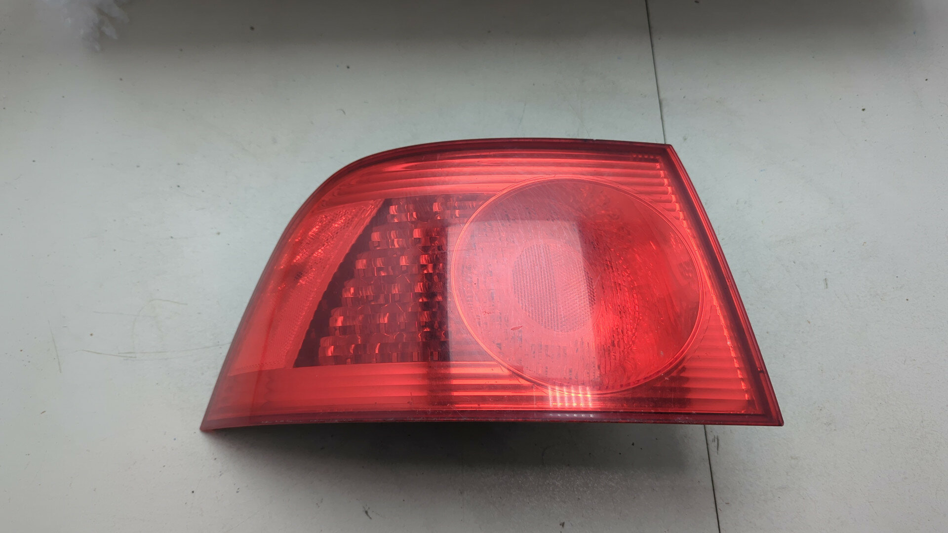 Фонарь (задний) левый Volkswagen Phaeton Б/У