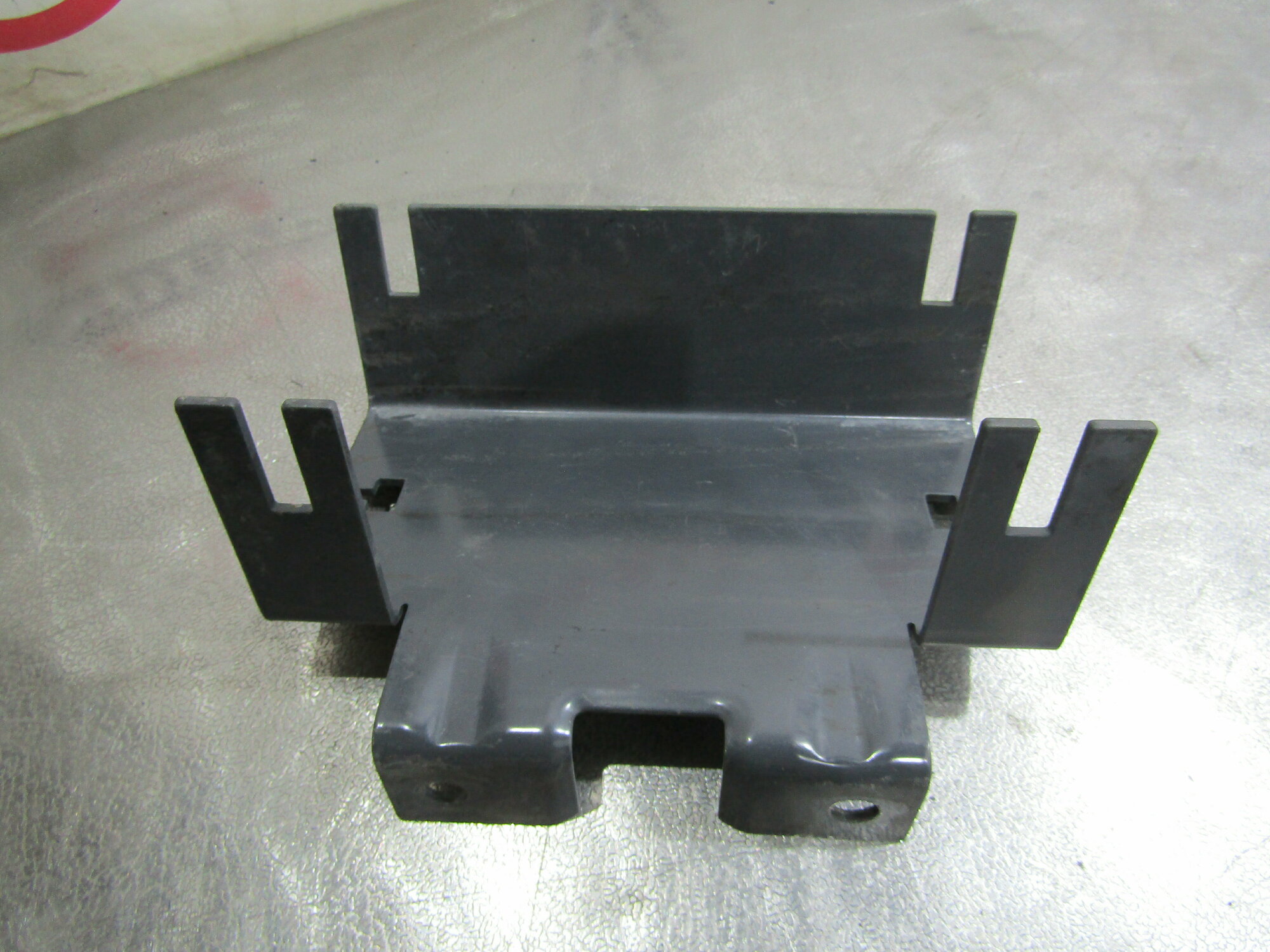 Кронштейн крепления тормозных трубок Scania 6-series