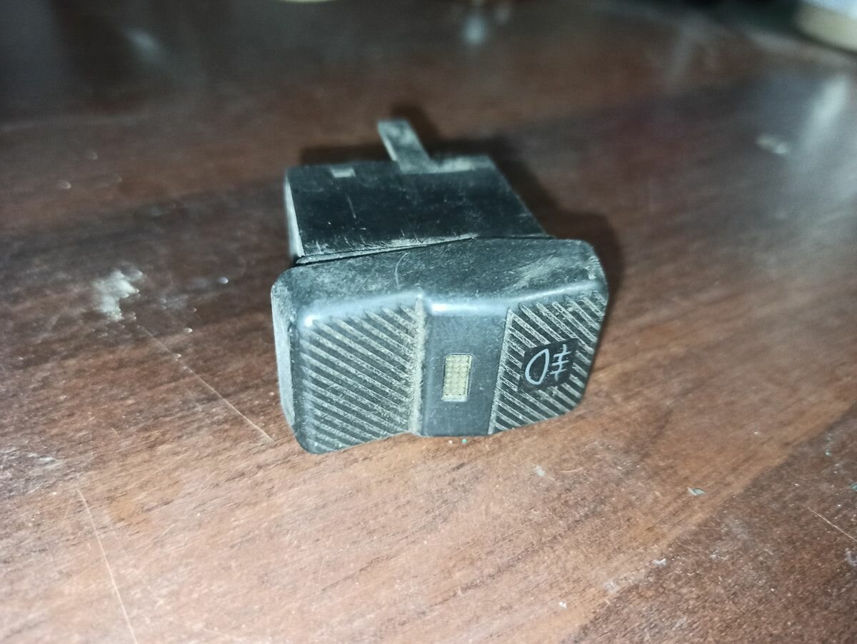 Кнопка противотуманок Volkswagen Passat B3 Corrado 535941535