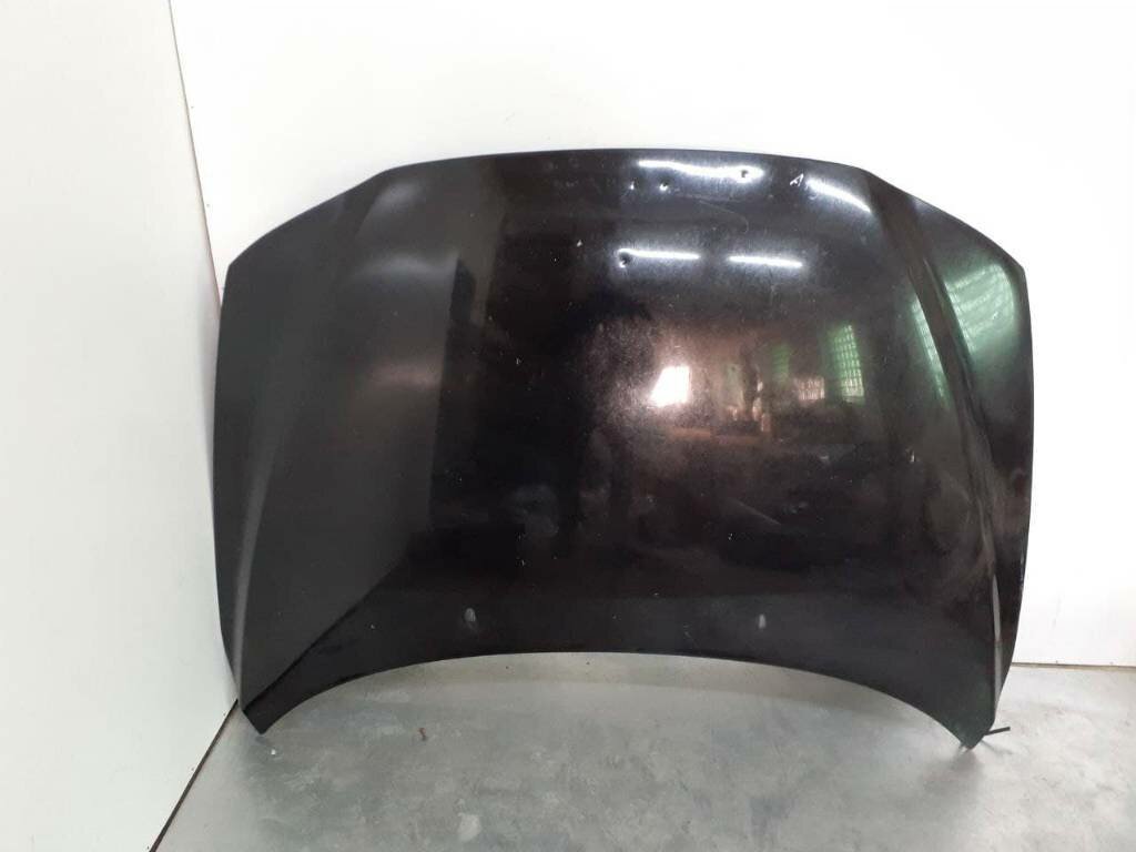 Капот Volvo V70 XC 2000