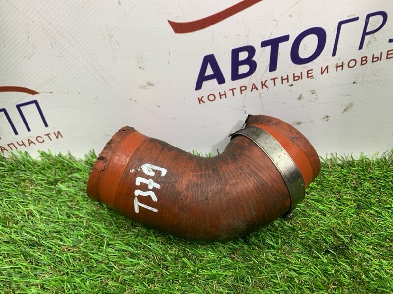 патрубок интеркулера LR Freelander 2 L359 LCI Л359 Рестайлинг LR024632