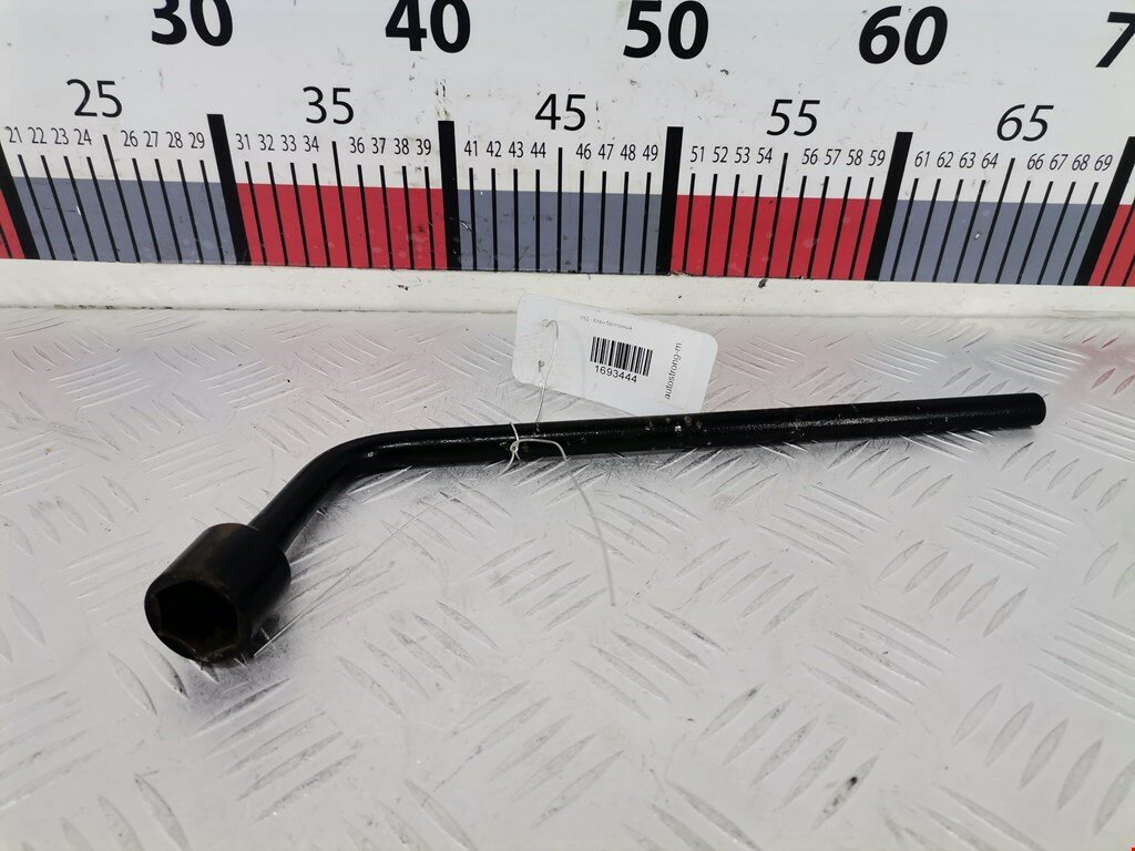 Ключ баллонный Lexus RX 2 (XU30) 0915048010 арт. 1693444