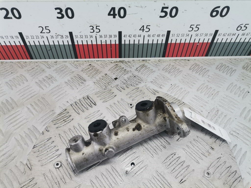 Цилиндр тормозной главный Mazda Demio 1 DW арт. 2111070