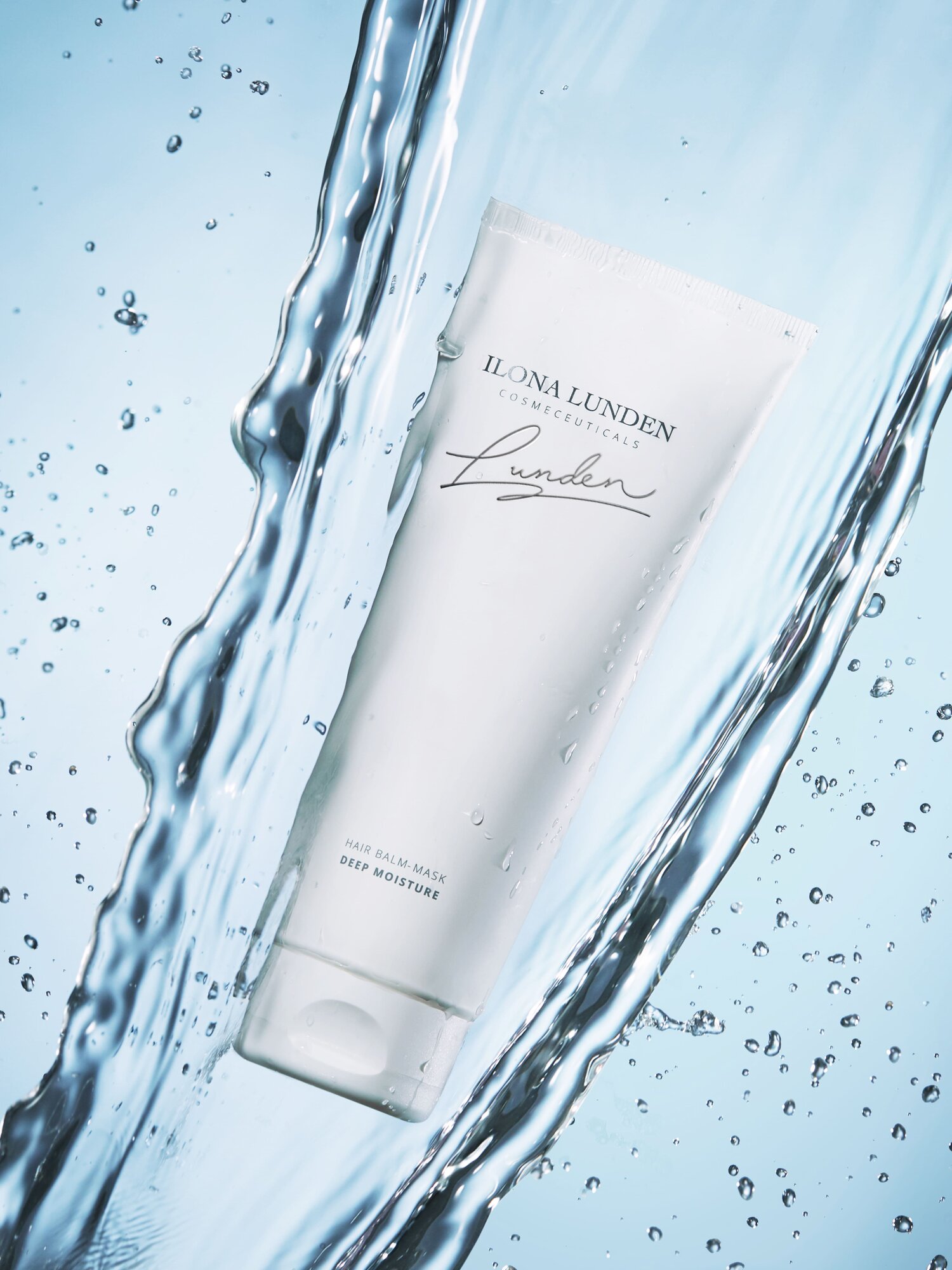 Бальзам-маска "Глубокое увлажнение" для всех типов волос ILONA LUNDEN