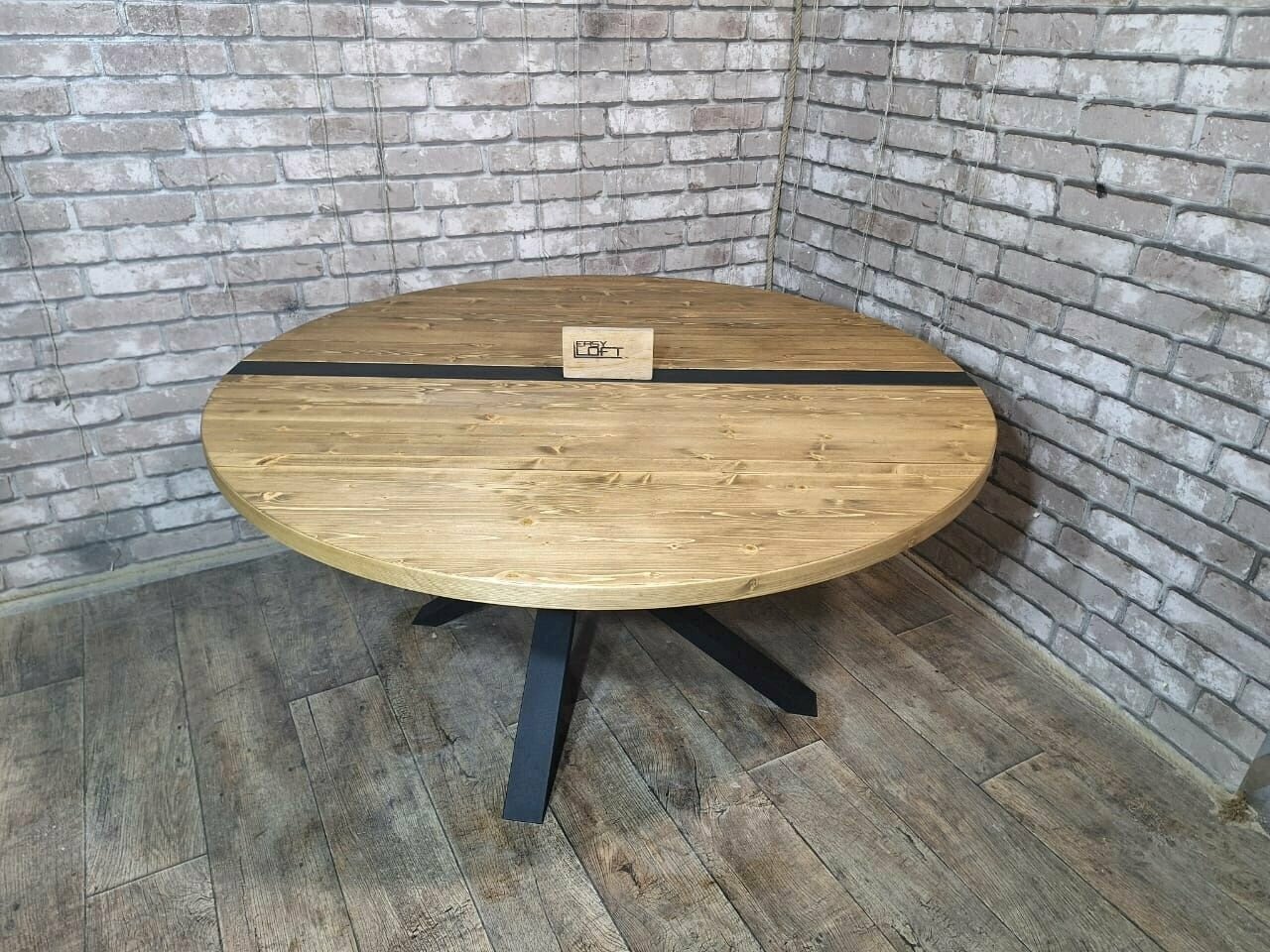 Стол "EasyLOFT" в стиле лофт, круглый, обеденный, массив хвойных пород, 150х75 см.