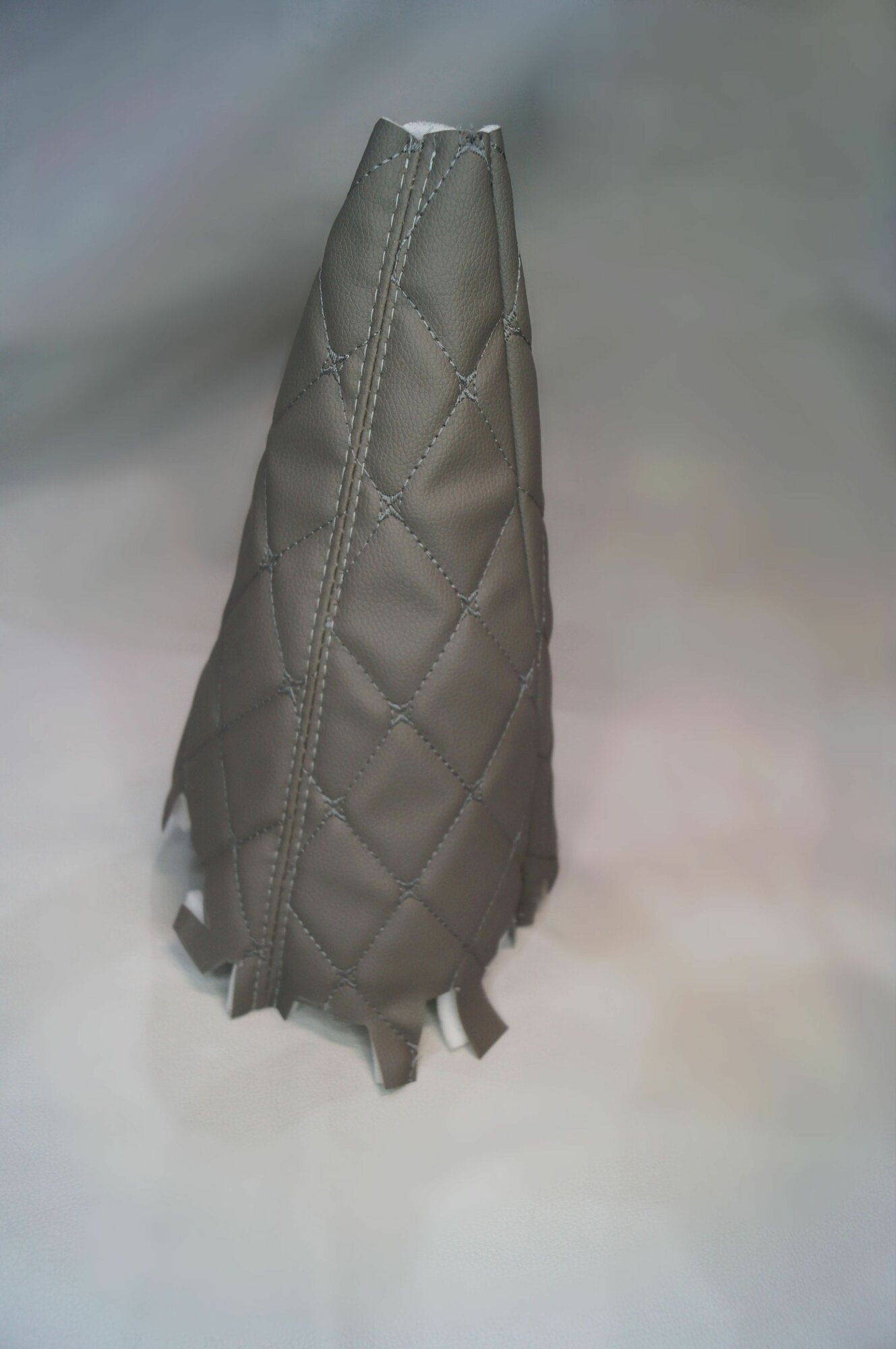 Чехол рычага КПП для автомобилей ГНекст Джойстик, серый