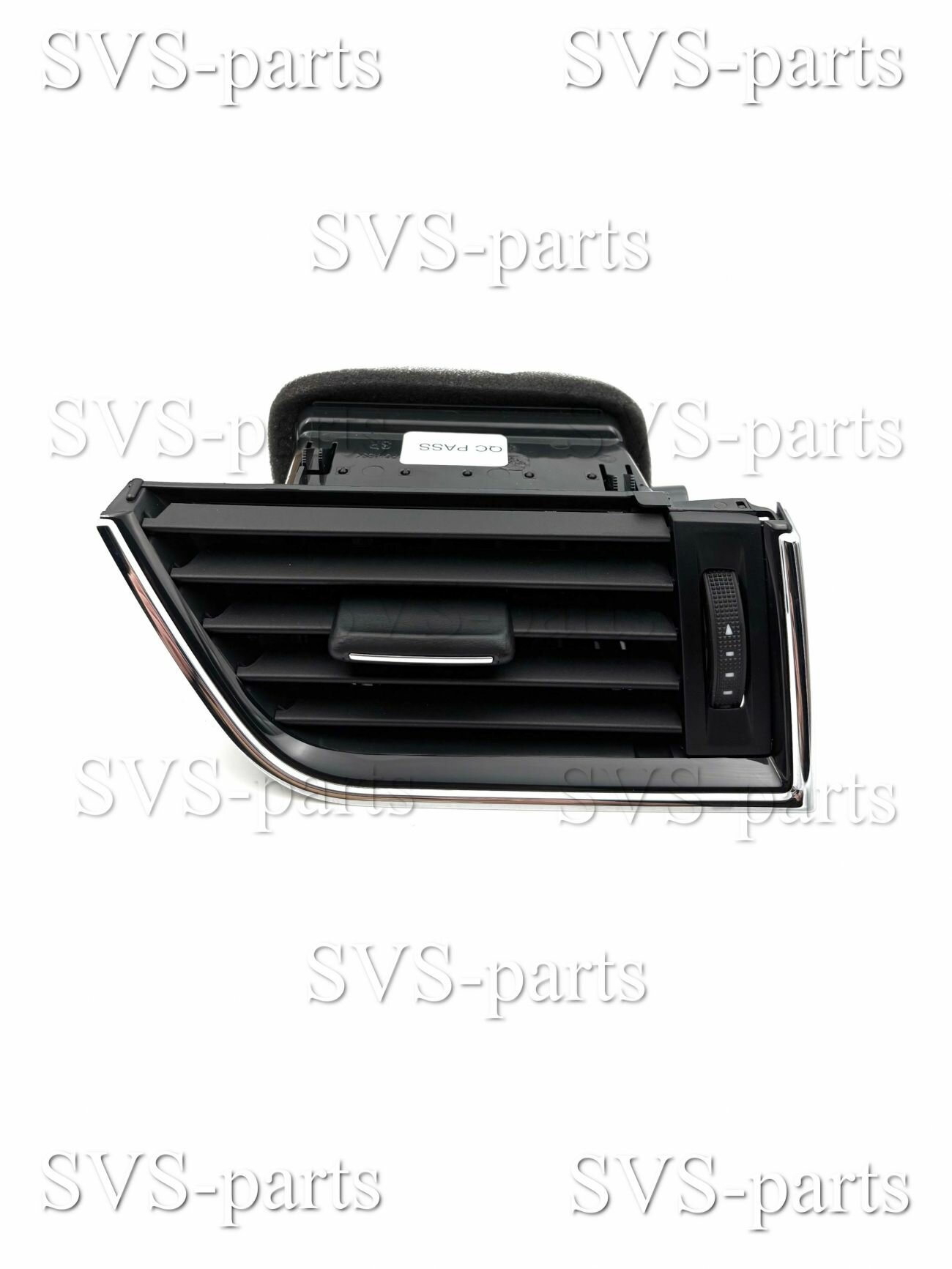 Дефлектор воздуховода правый Skoda Octavia A7 5E OEM: 5e0819702