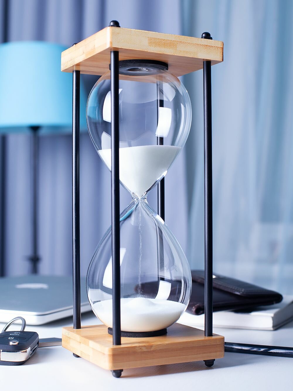 Песочные часы с белым песком на 60 минут