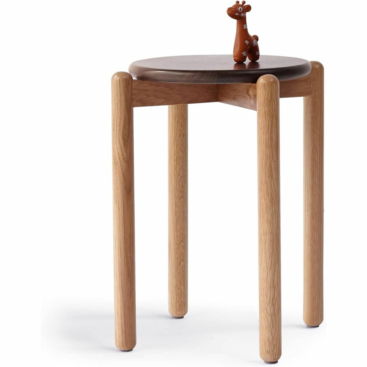 Табуреты из массива дуба, штабелируемые табуреты