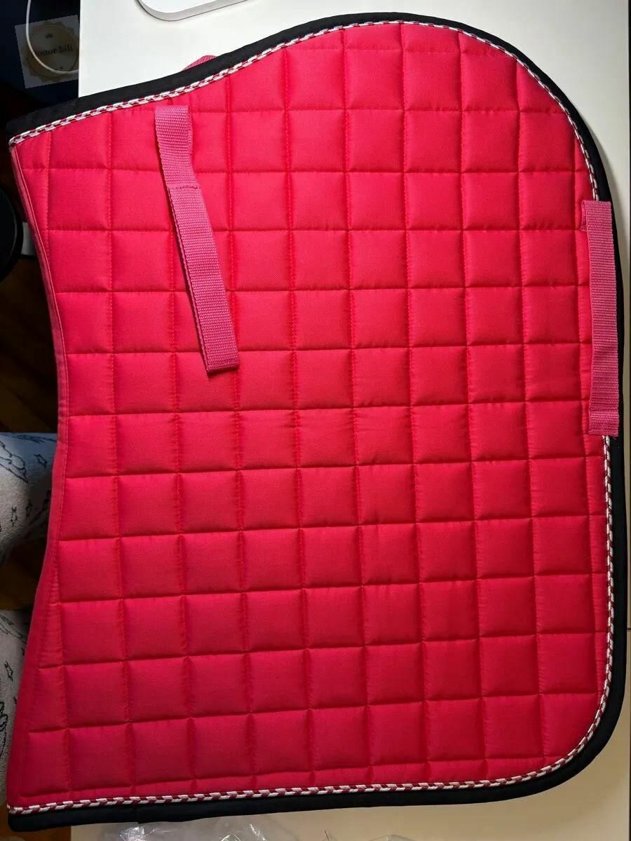 Вальтрап для лошади, английский стиль