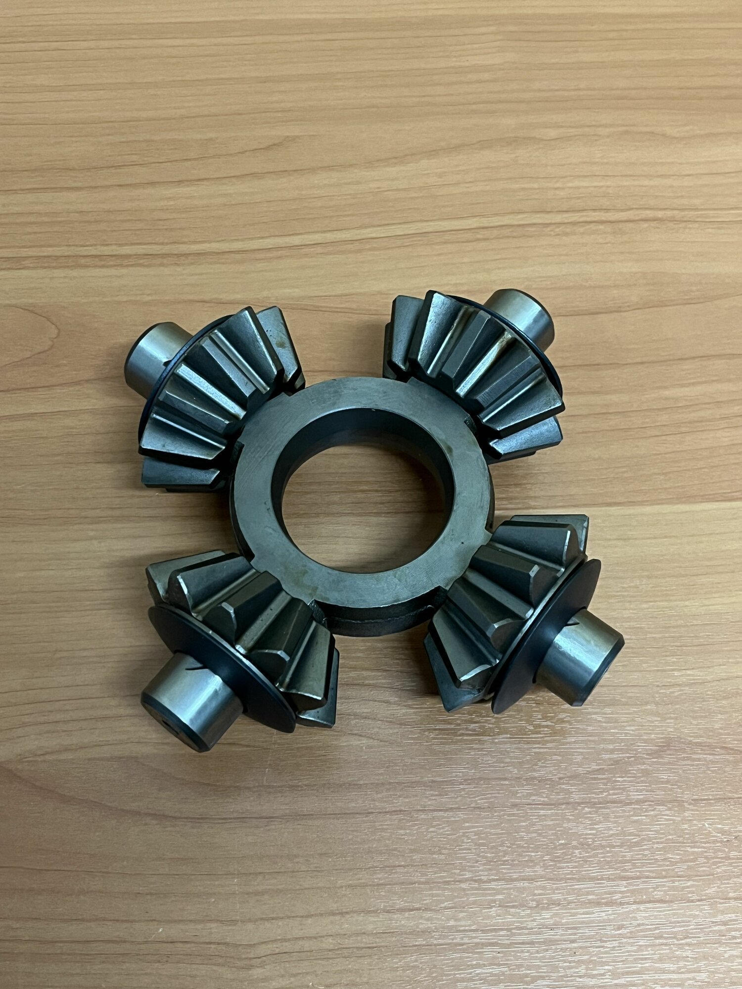 Крестовина МКД для камаз в сборе (сателлиты со втулкой)