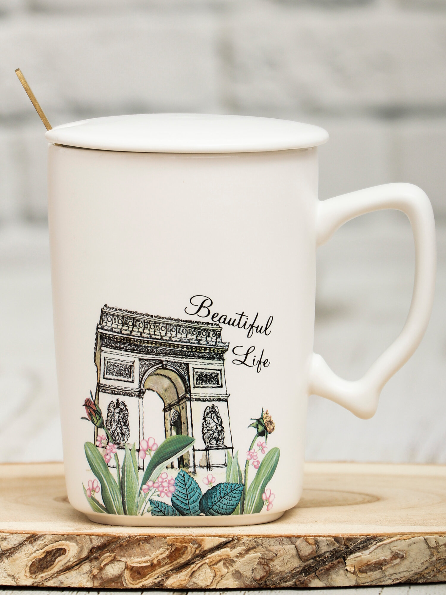 Кружка фарфоровая "Триумфальная арка" белая 360 мл, с крышкой и ложкой, для чая и кофе, с рисунком, женская, подарочная